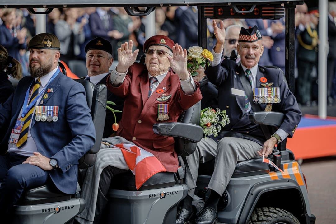 WOII-veteranen zijn middelpunt in de Stad der Bevrijding